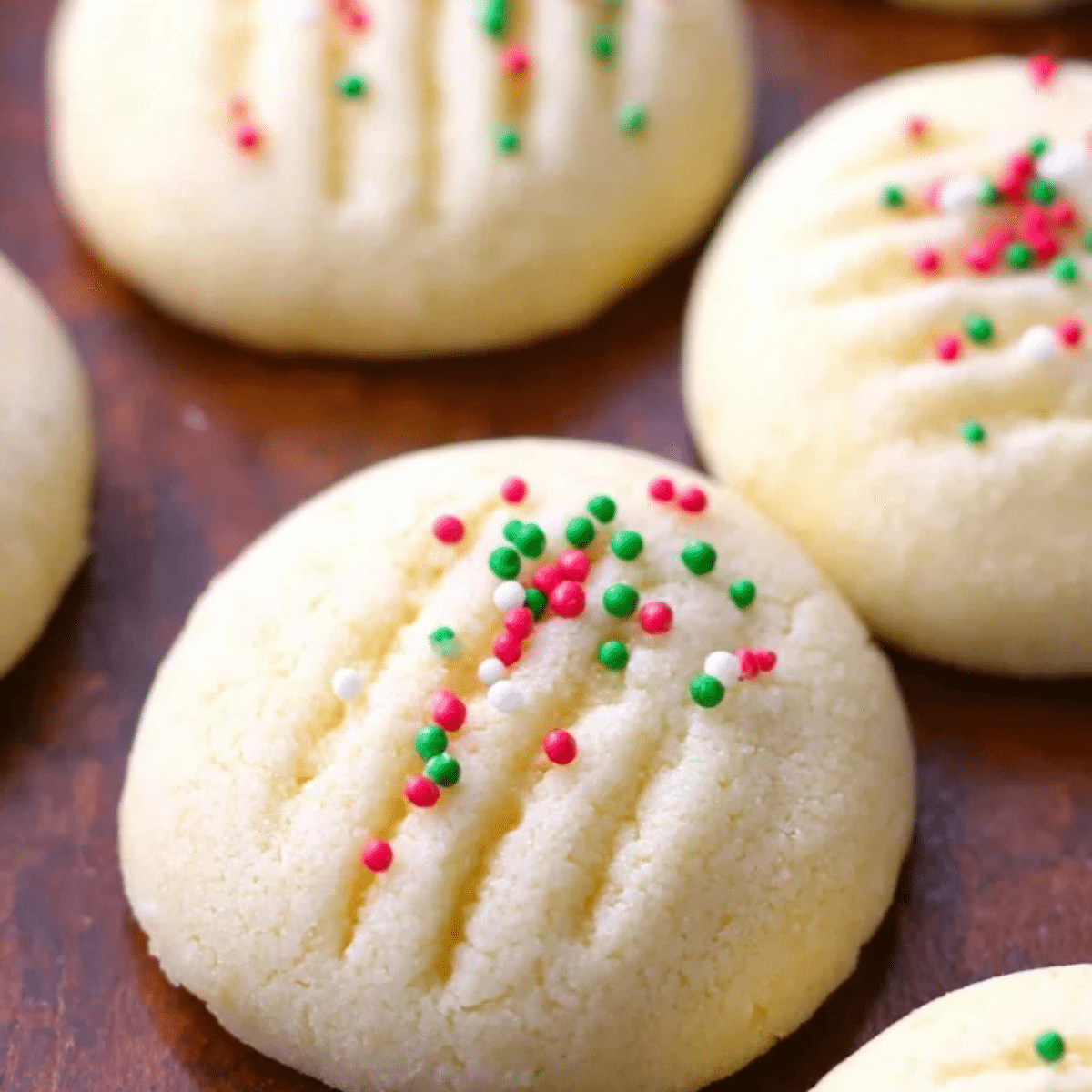 Whipped Shortbread Cookies: The Perfect Holiday Treat - Superb Recipe