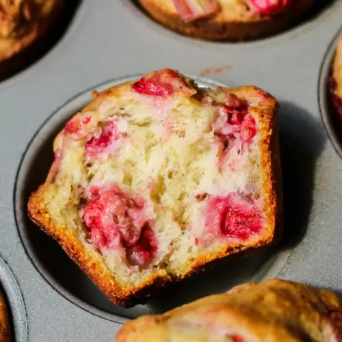Strawberry Rhubarb Sour Cream Muffins: Easy Bakery-Style Recipe ...